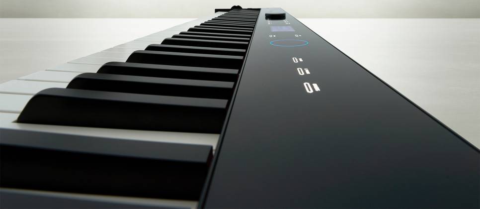 Casio PX-S7000BK Privia 88 Key Smart Hybrid Hammer Action Keyboard with ...